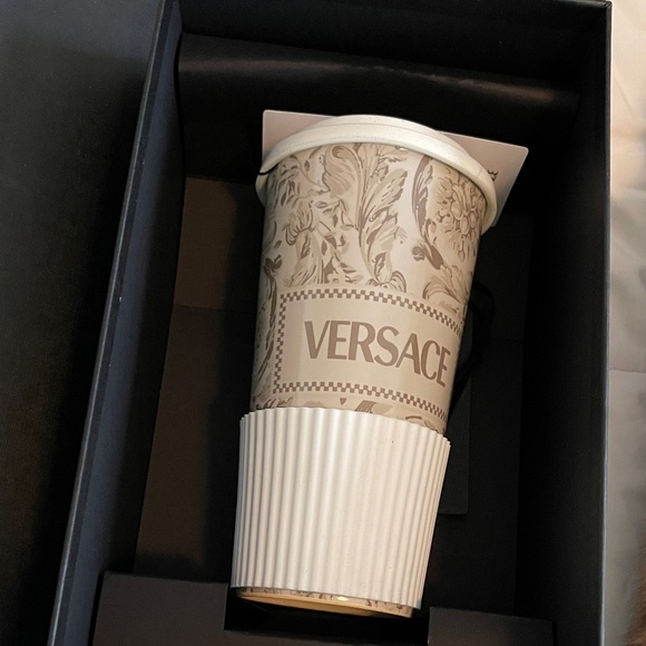 Versace | Kitchen | Versace Tan And Cream Floral Mug | Poshmark